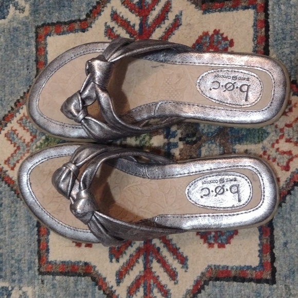 Born | Shoes | Boc Boc Born Concept Silver Metallic Bow Strappy Flip ...
